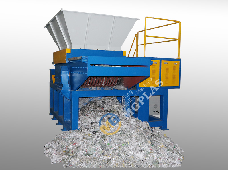 2000kg/h Big Capacity Coupler Type PP Woven Bag Shredder Machine ...