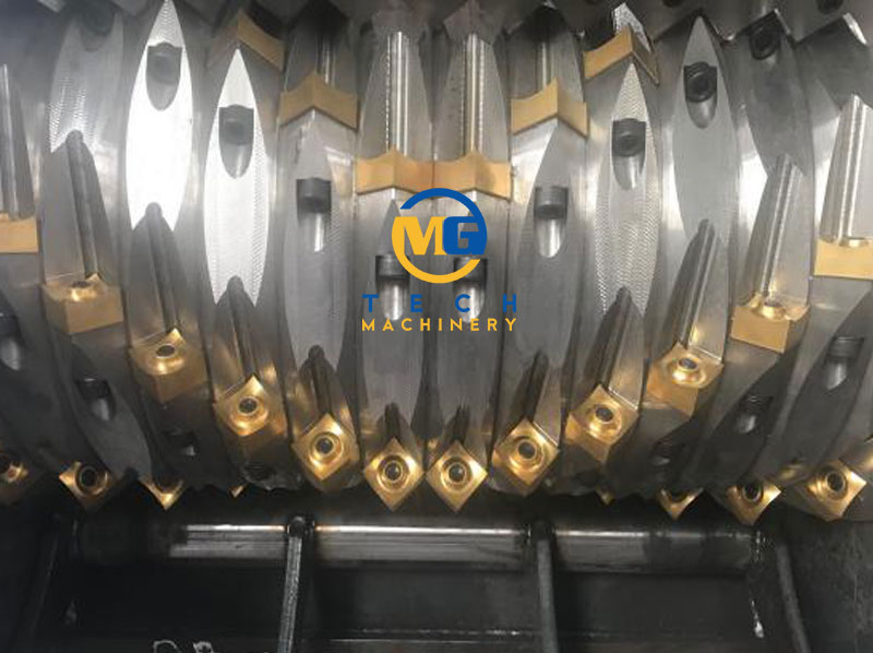 Strong Efficient Swing Arm Shredder Machine For Waste Recycling With ...